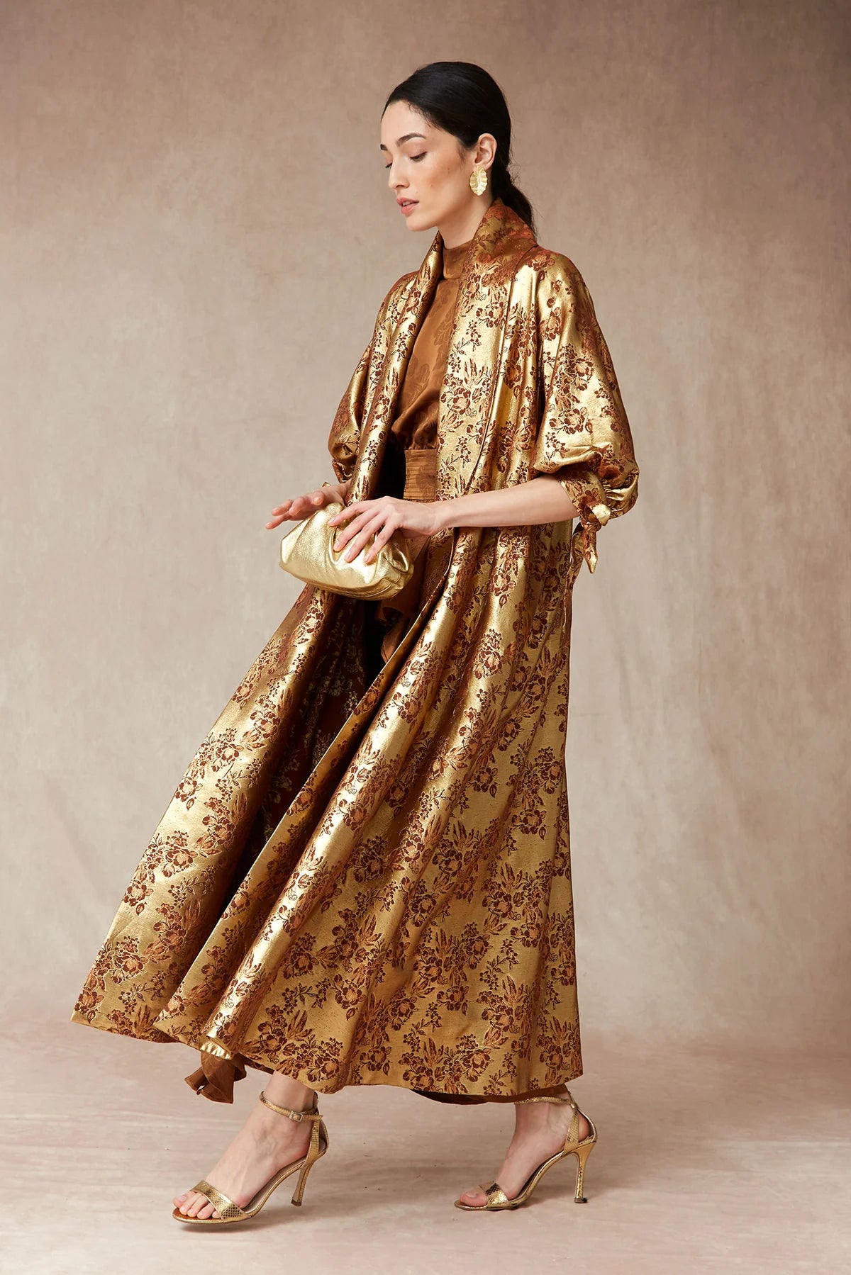 Kimono Daiki Dorado – Natalia Gómez Studio